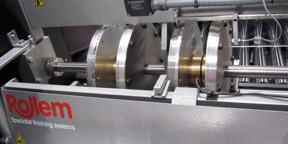 rollem-logo-on-machine - Rollem USA